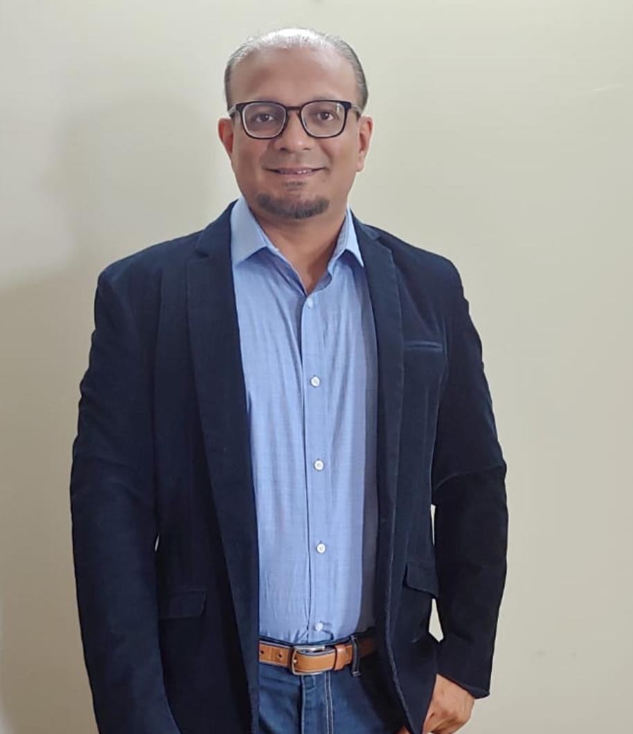 Ali Hashmi | UWinnipeg PACE